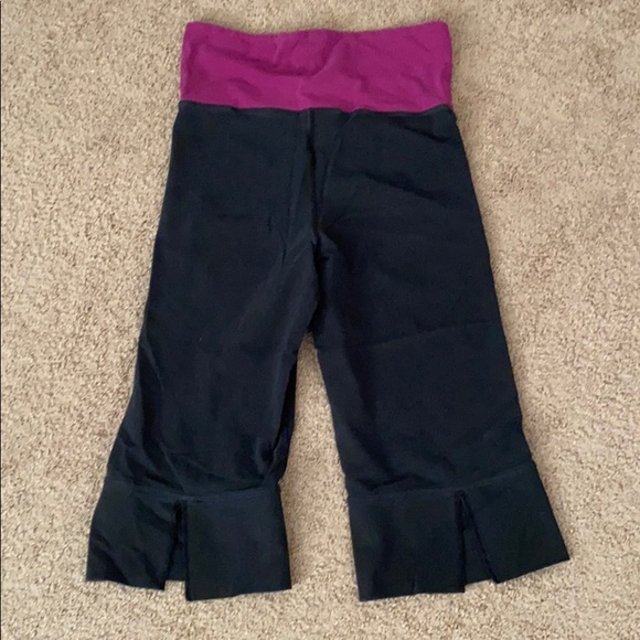 Champion | Pants & Jumpsuits | Capris Yoga Pants | Poshmark